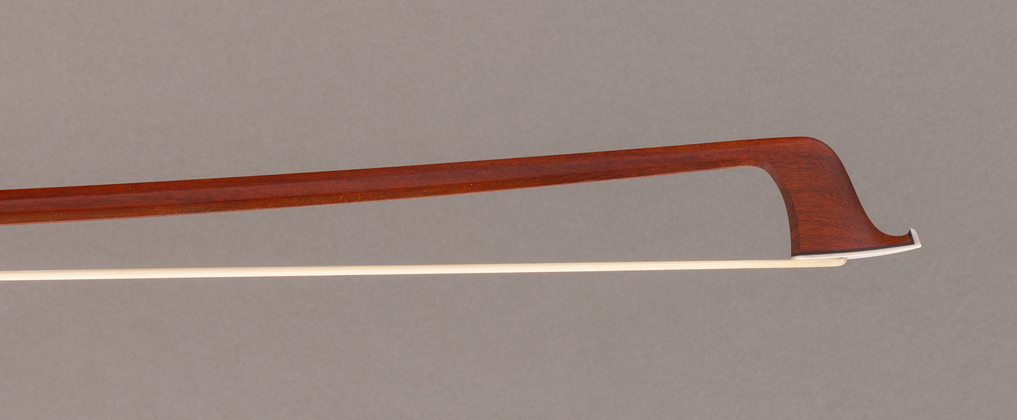 Éric Gagné Silver Mounted Cello Bow 80.94 grams | Dolce Violins